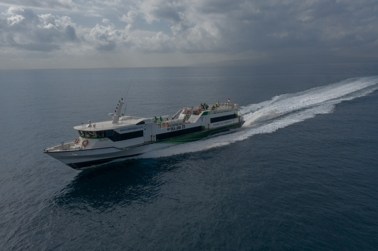 Adi Bali Fast Boat